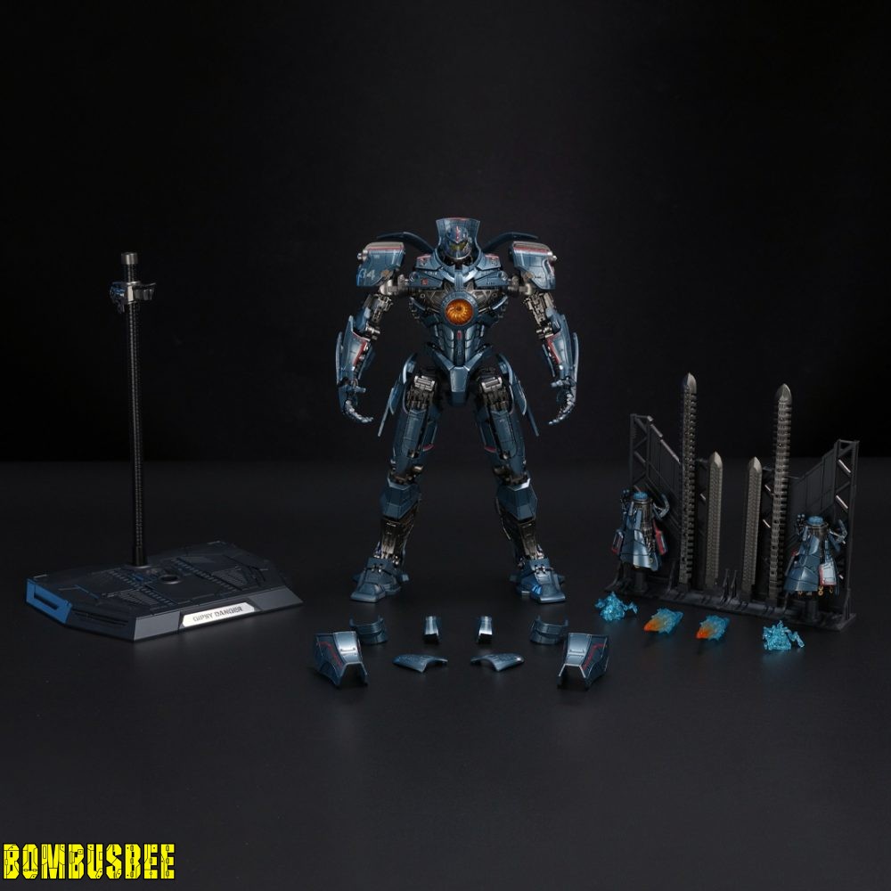 GONG Pacific Rim Gipsy Danger | Bombusbee