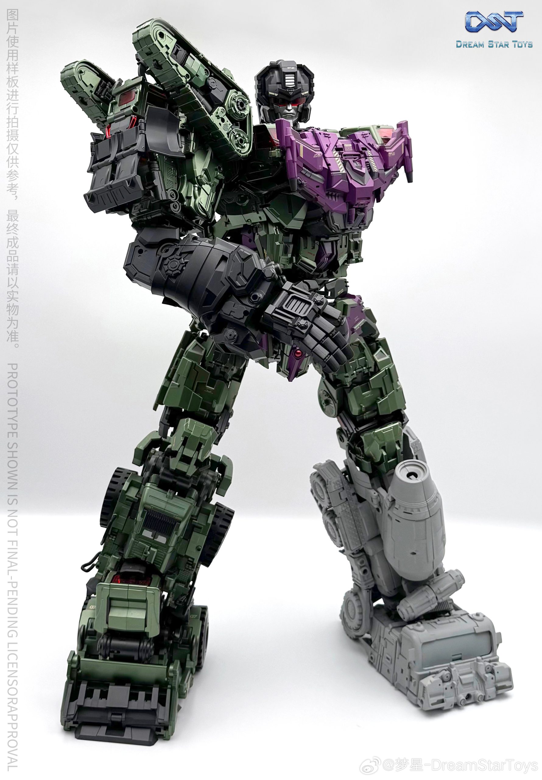 Dream Star Toys Devastator Mixmaster | Bombusbee