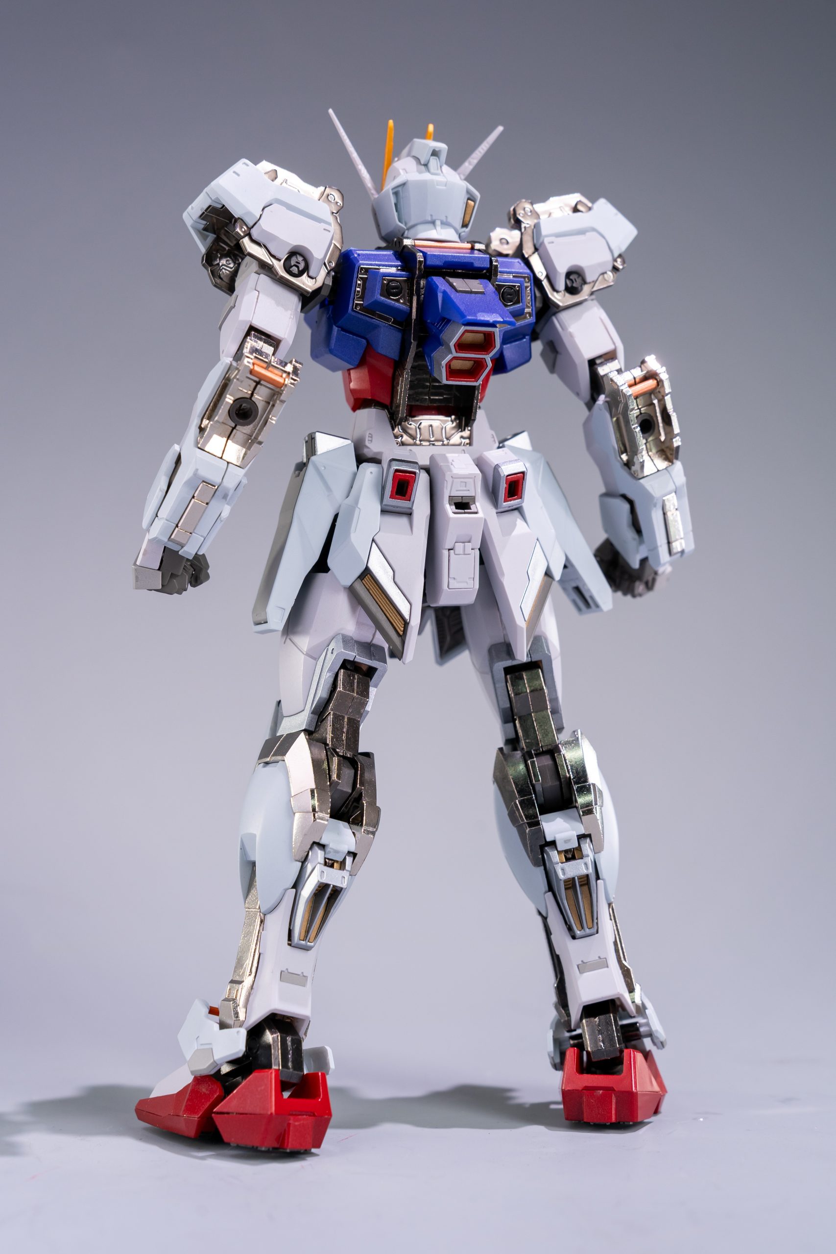 Pre-Assembled Alloy Frame Model Kit | Bombusbee
