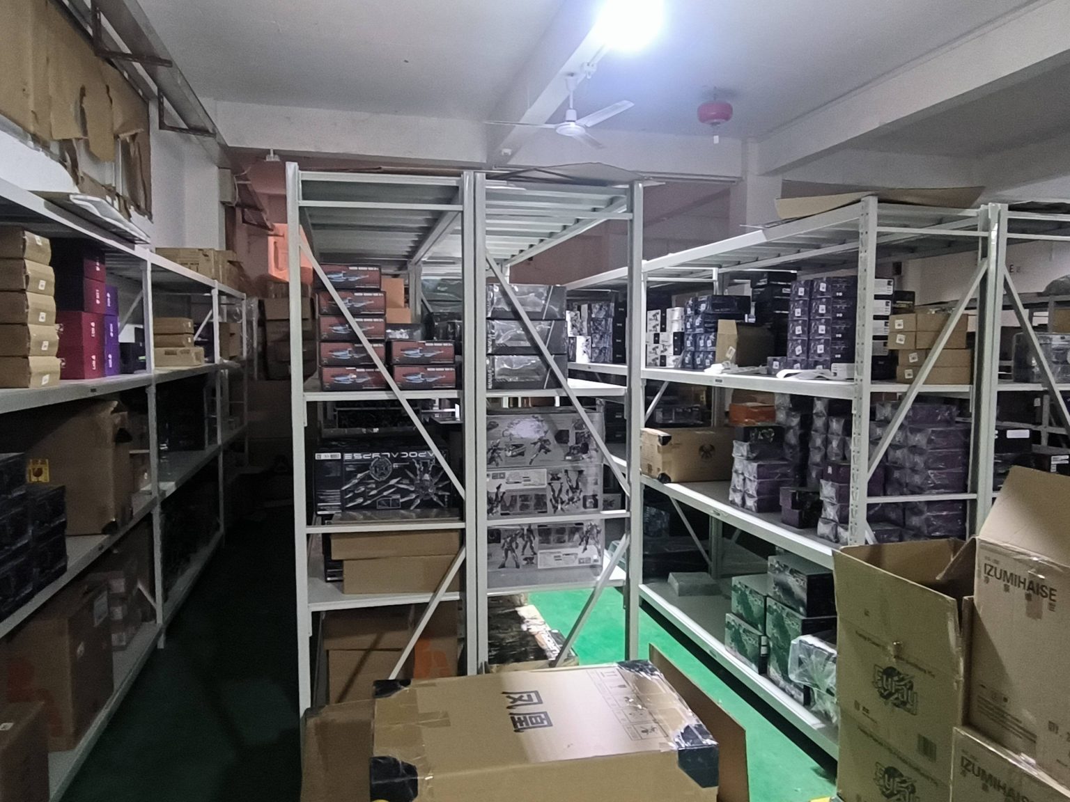 About Bombusbee - Bombusbee