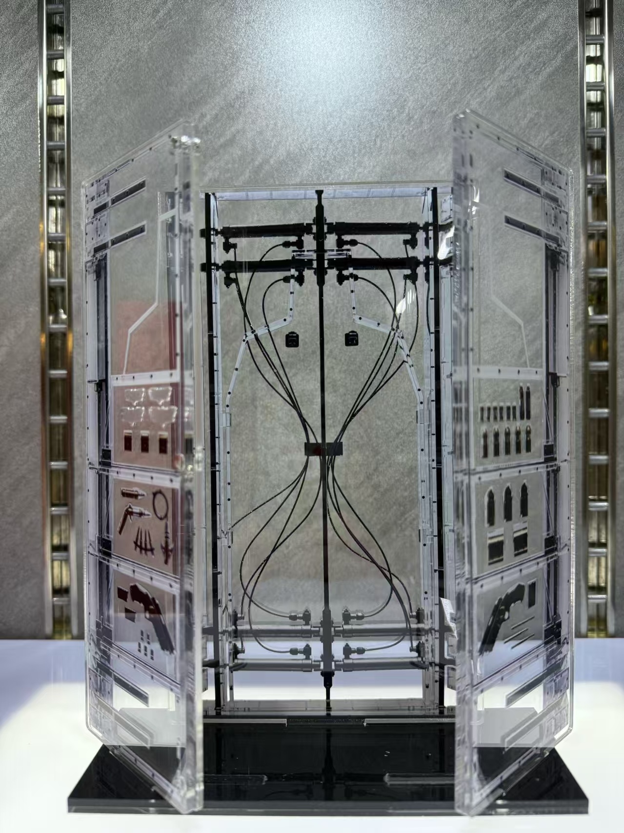 1/12 Action Figure Modular Platform & Base for INART Batman - Bombusbee